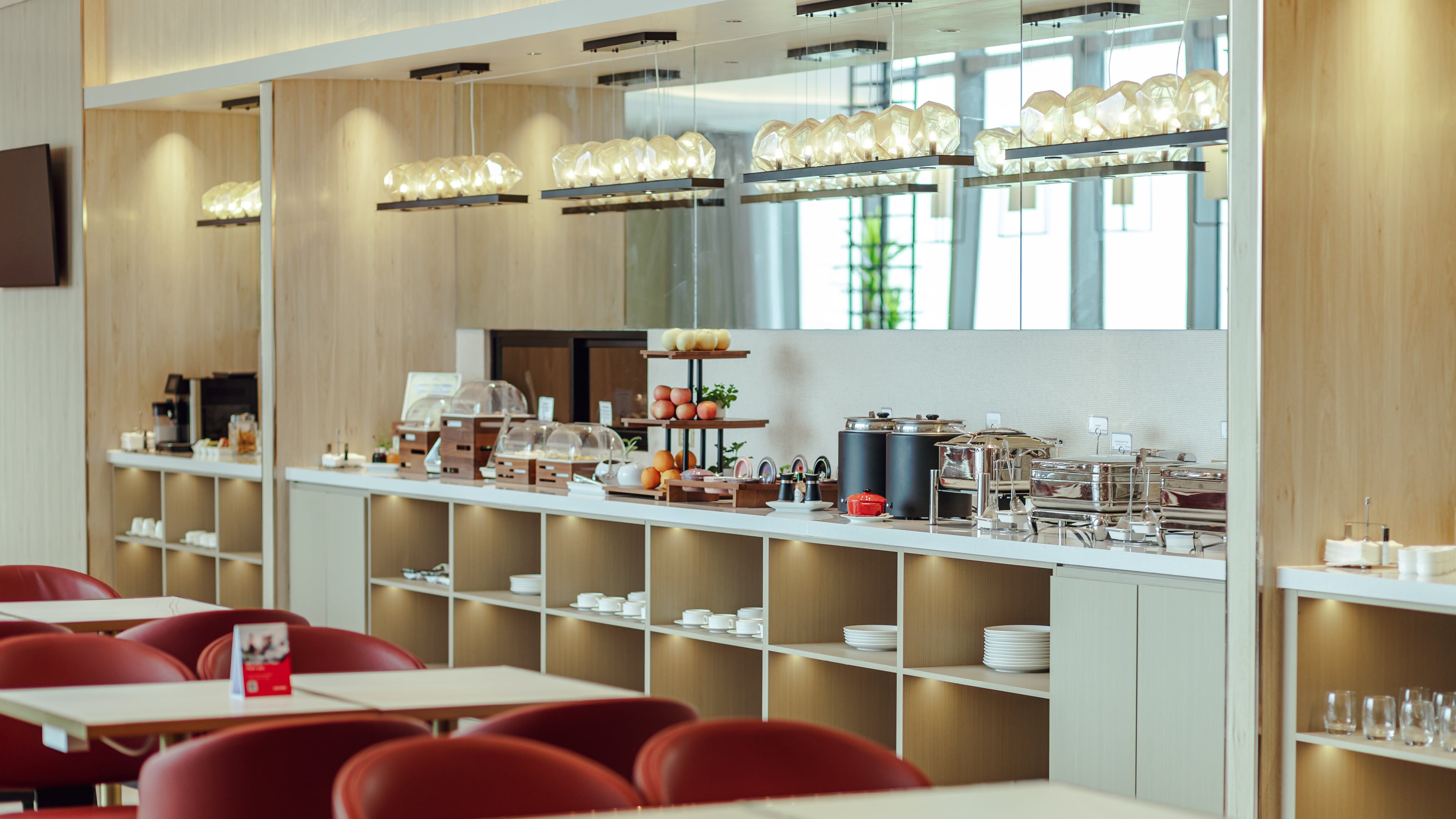 Clark Airport Lounges | CRK Loung Access & Prices | marhaba